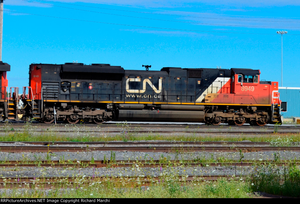 CN 8949